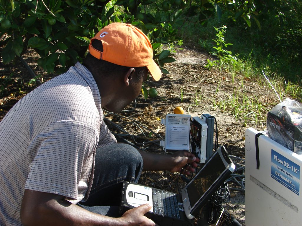 Advice for Using Soil Moisture Sensors - Citrus Industry Magazine